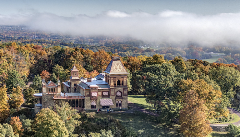 Nature, History, and Storybook Villages Fill New York’s Hudson River ...